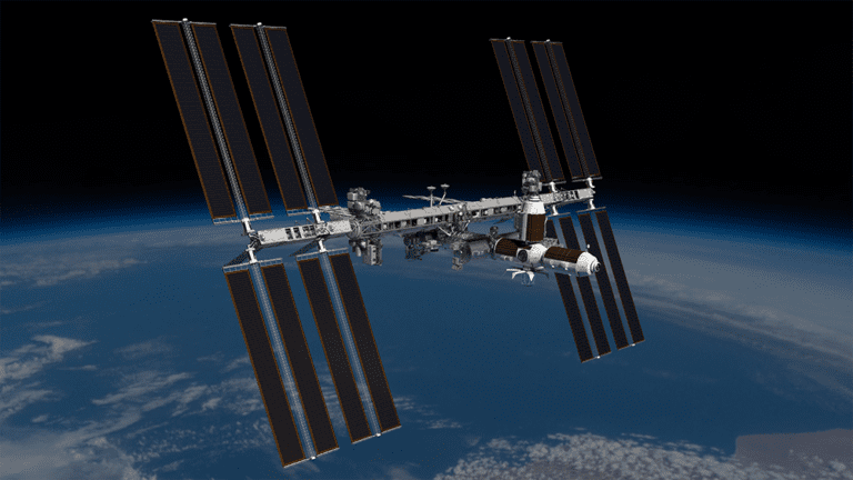 Axiom Space Plans First-Ever Fully Private Human Spaceflight Mission To ...