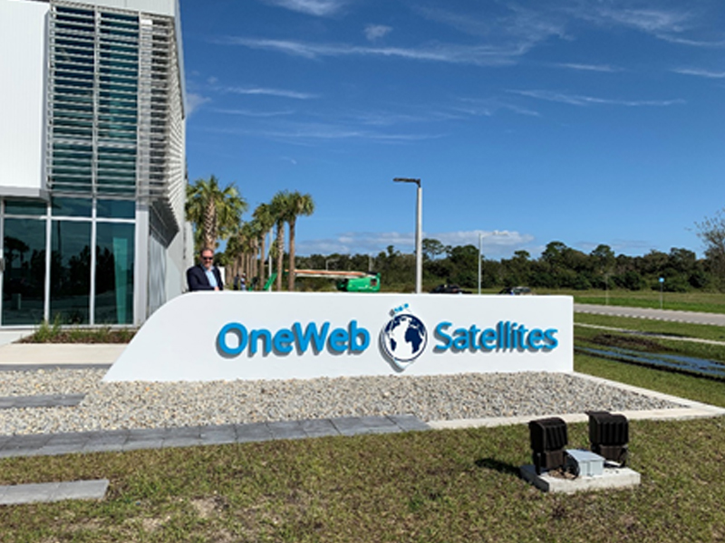 OneWeb moves on with next launch and new funding - SpaceWatch.GLOBAL