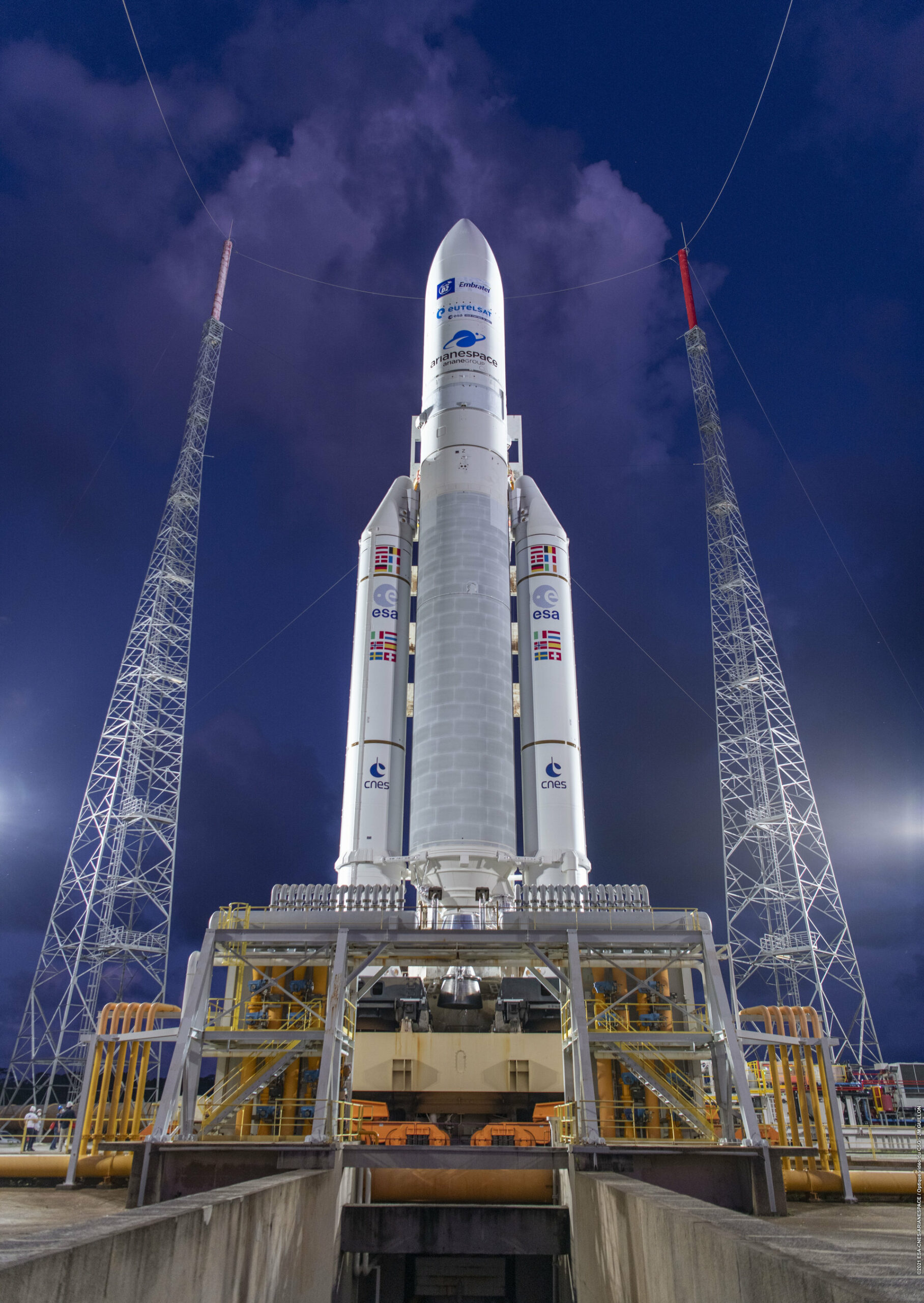 Ariane 5 back to flight with launch of Eutelsat´s Quantum - SpaceWatch ...