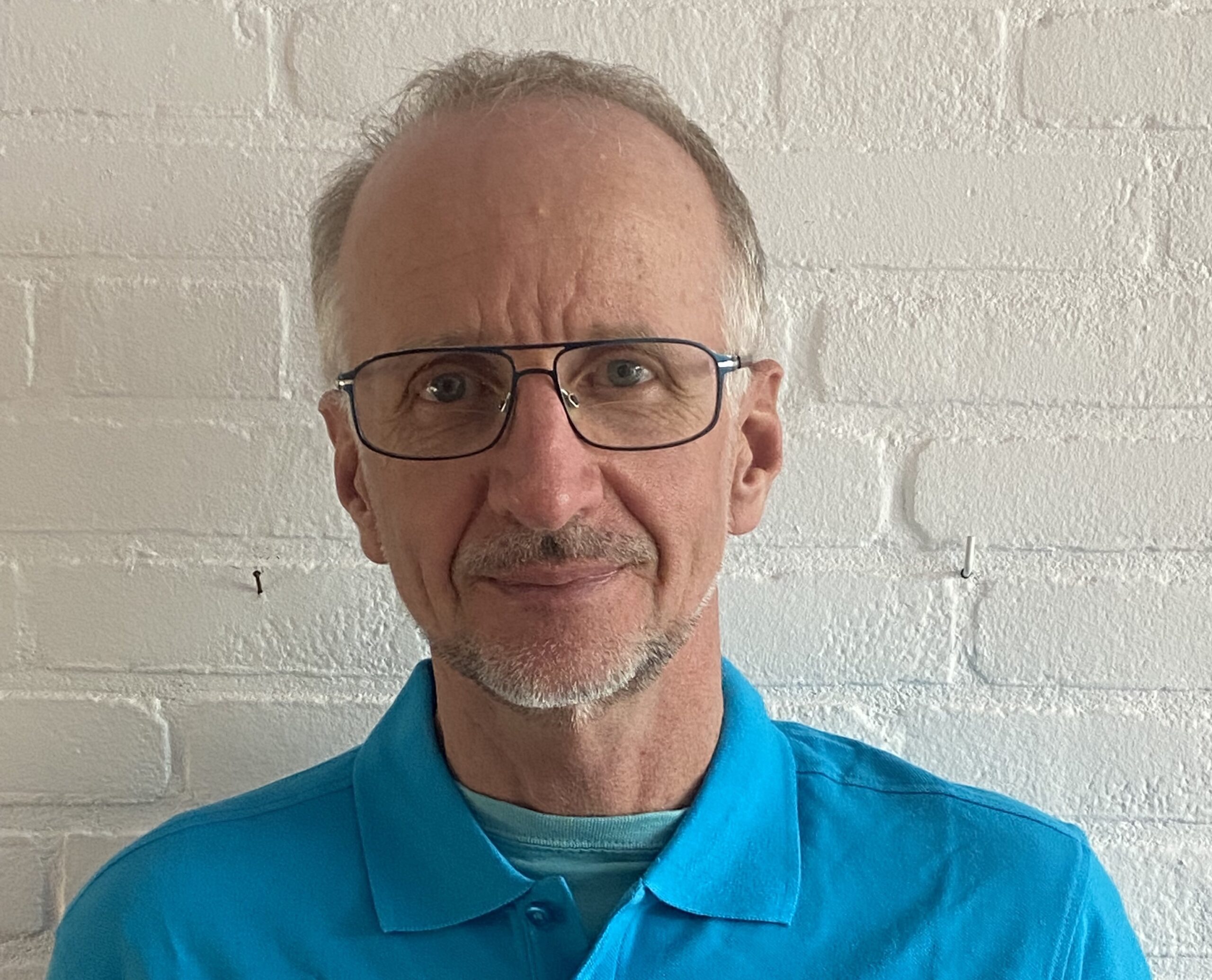 The Space Cafe Podcast #045 Special: Peter Rumler, ESA, Launching James ...