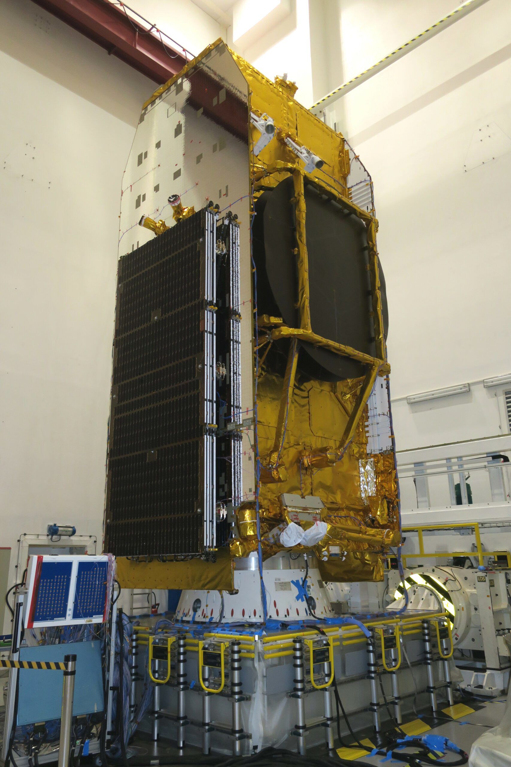 First Airbus Eurostar Neo satellite ready for shipment - SpaceWatch.Global