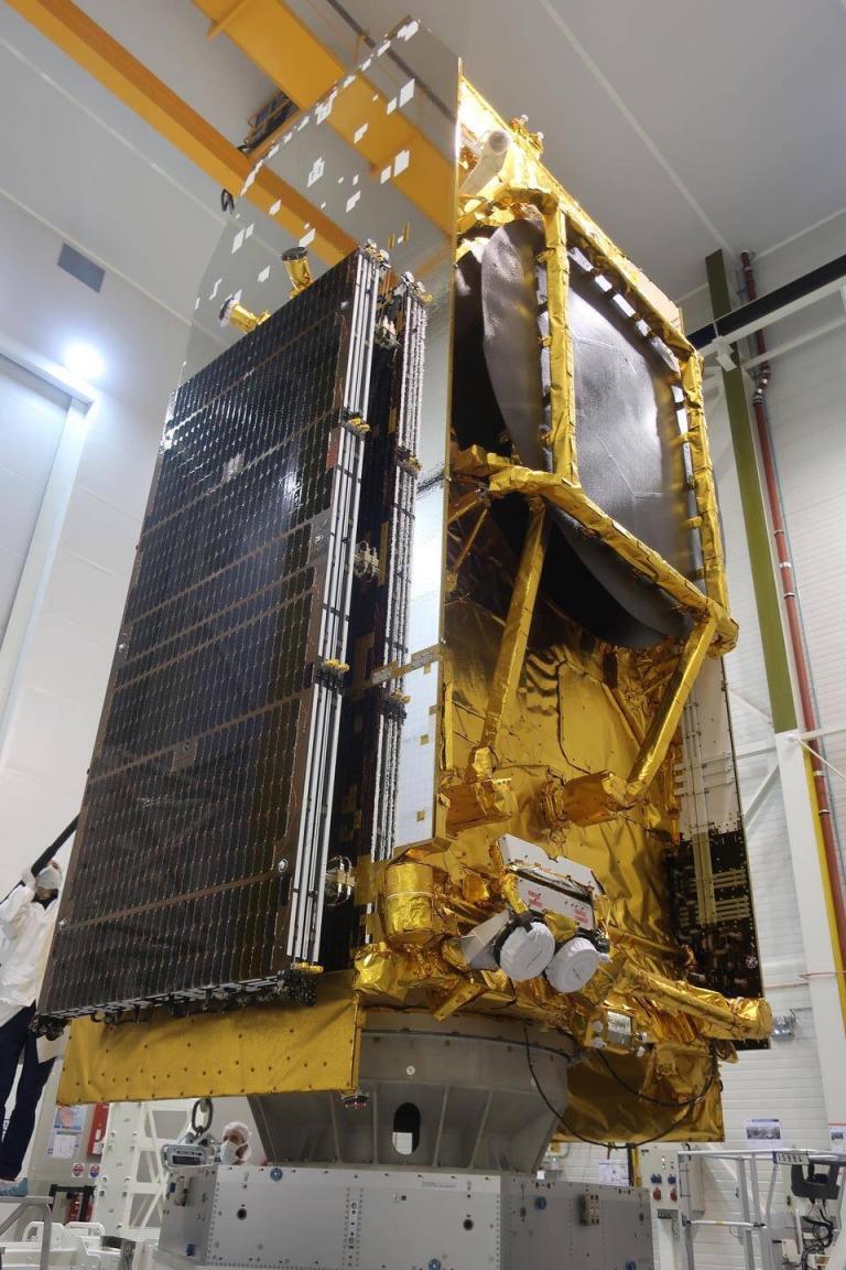 First Airbus Eurostar Neo satellite ready for shipment - SpaceWatch.Global