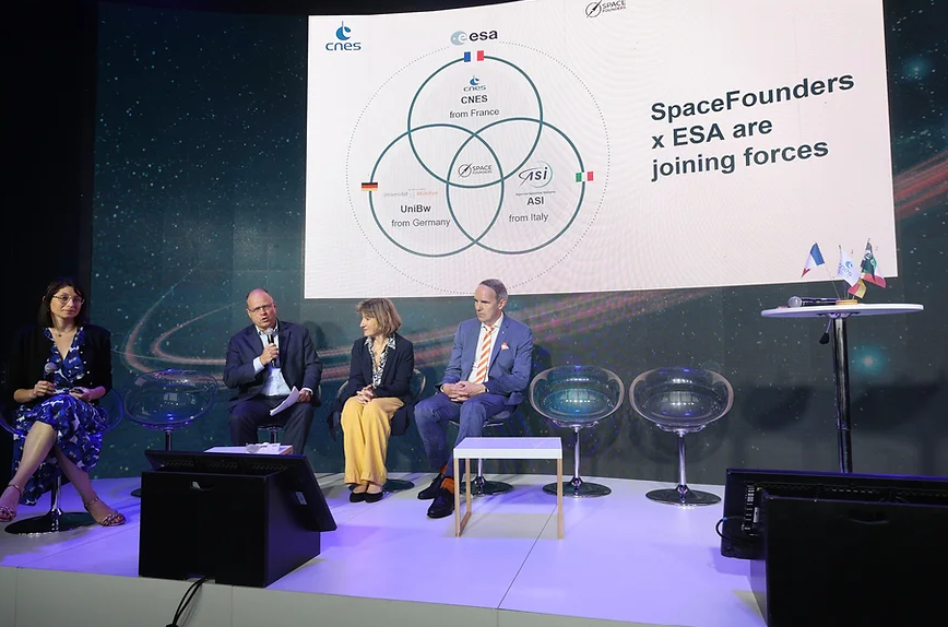 ESA and CNES signs MoU to Support SpaceFounders