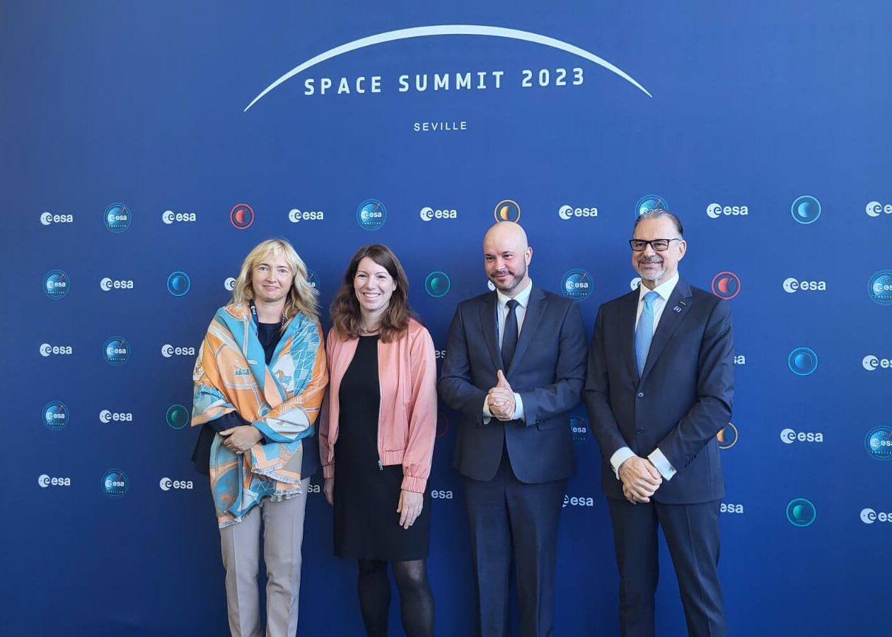 Slovenia formally applies for full membership of ESA - SpaceWatch.Global