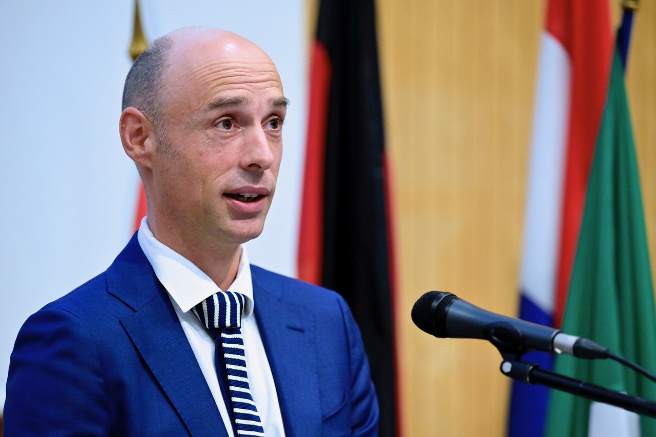 ISU appoints Professor Nicolas Peter as Acting President - SpaceWatch.Global