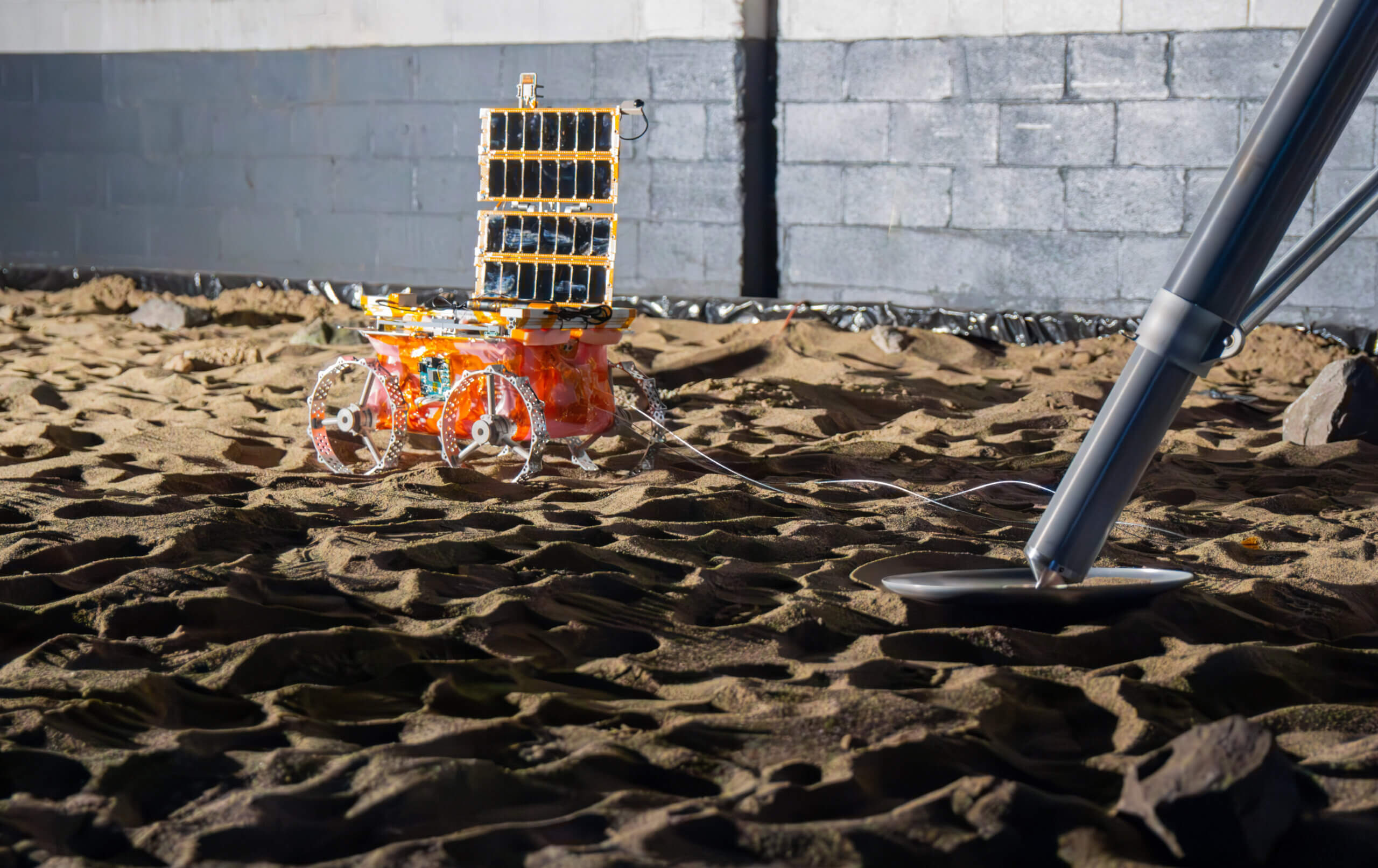 Astrobotic LunaGrid-Lite Completes Critical Design Review - SpaceWatch ...